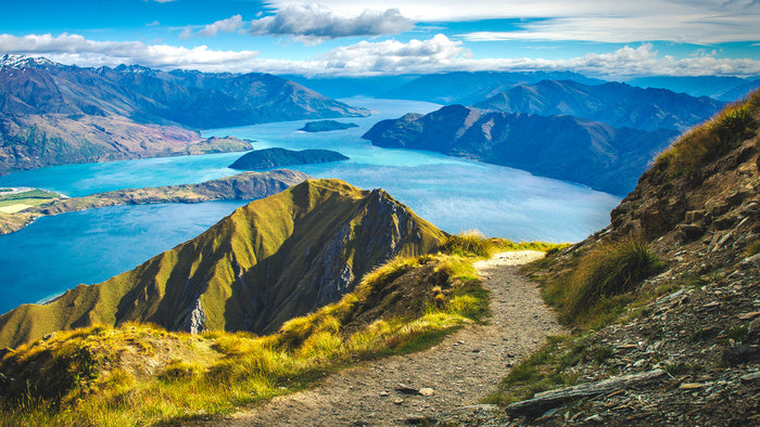 Roys Peak Scenic View Over Lake Wanaka Scenery Of New Zealand Landscap